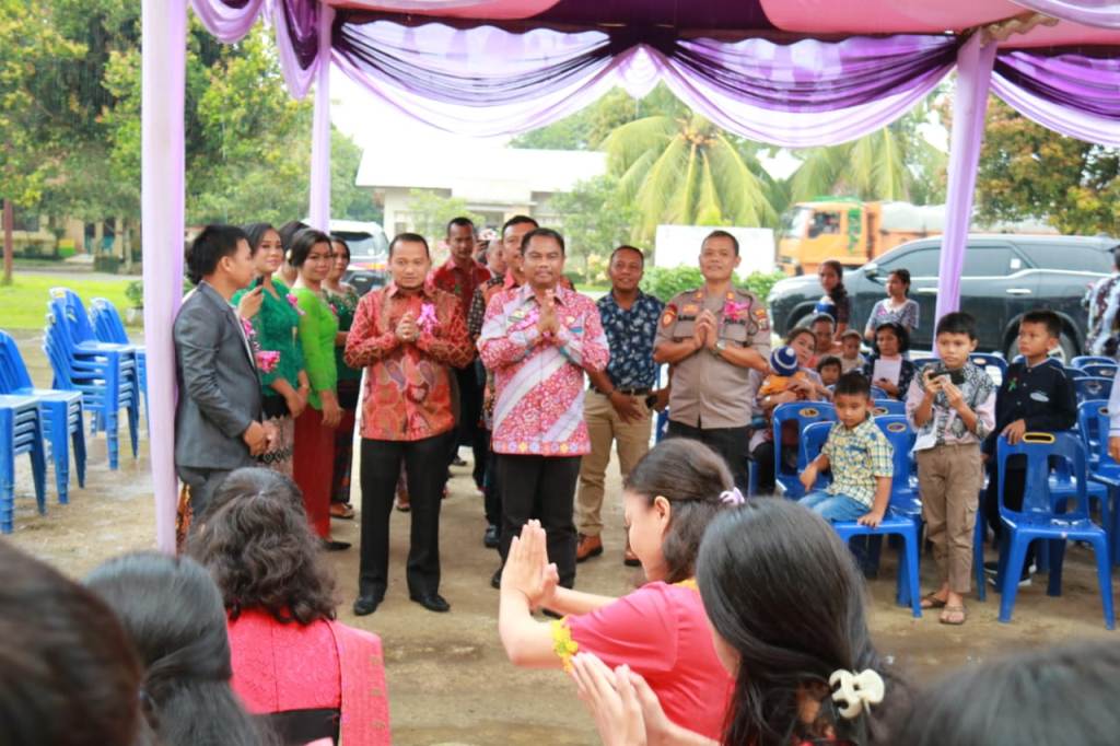 Natal Oikumene Dolok Merawan, Wabup Darma Wijaya Minta Budaya Gotong ...